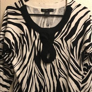 august silk | Tops | August Silk Knit Blouse Medium Unique Mid Design ...